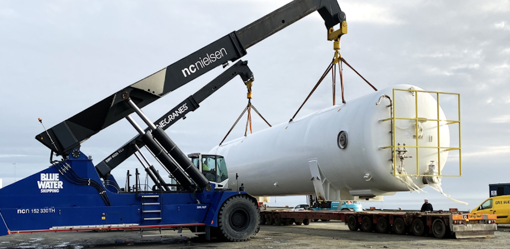 Blue Water Moves Esbjerg Tanks | Breakbulk