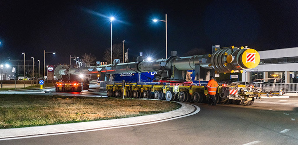 Pasquinelli Moves Loop Reactor | Breakbulk