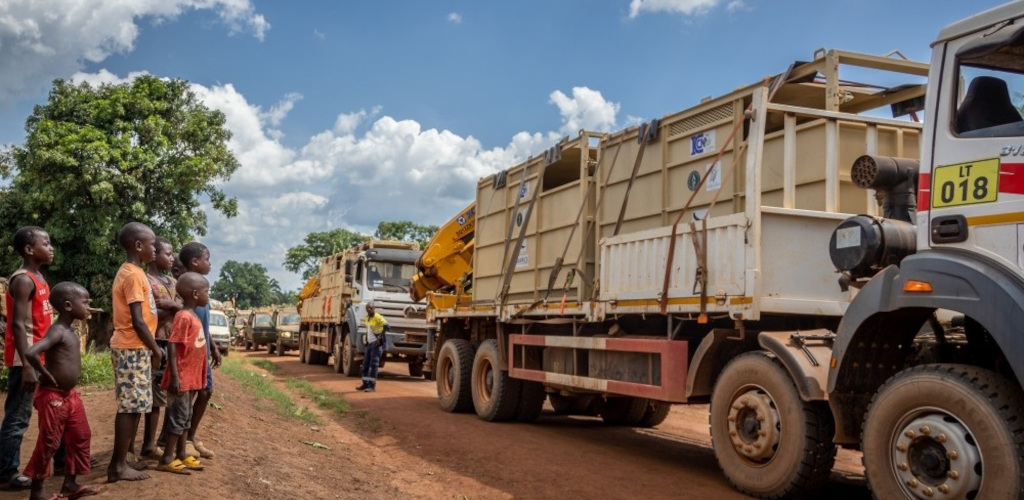 How to Safely Transport Rhinos | Breakbulk
