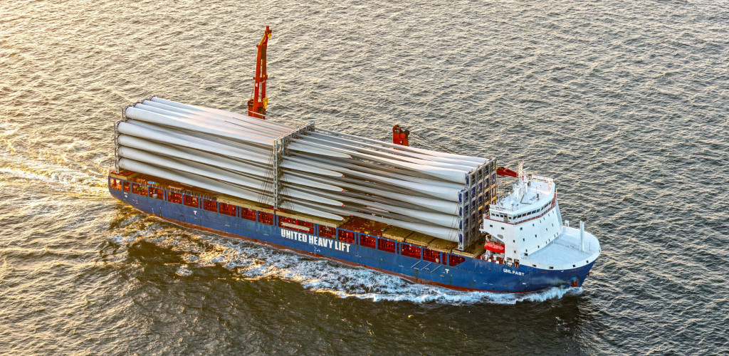 United Heavy Lift Beefs Up Eco-Lifter Series | Breakbulk